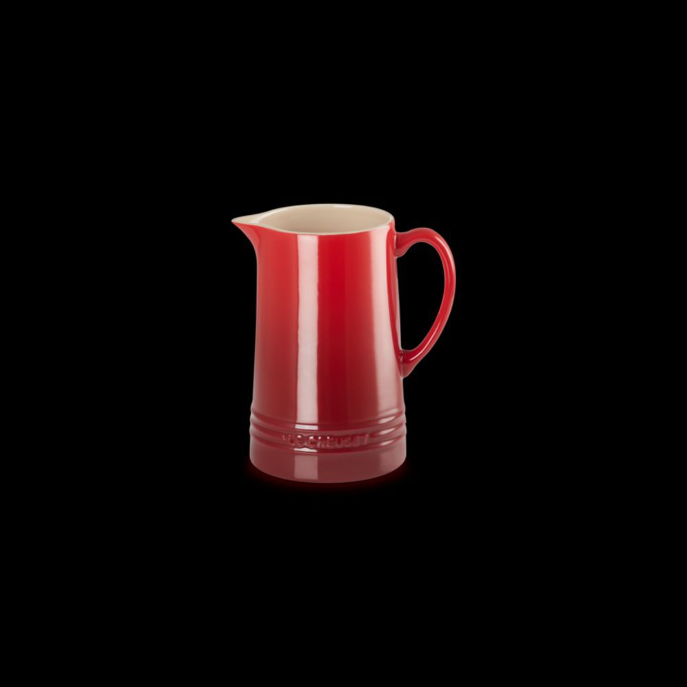 Le Creuset Signature Pitcher, 1.6 qt., stoneware, Cerise