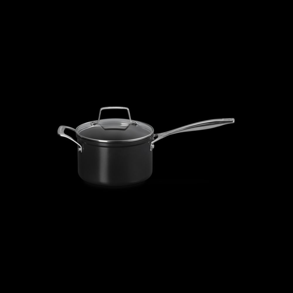 Le Creuset Essential Non-Stick Ceramic Saucepan, with glass lid, 3 qt