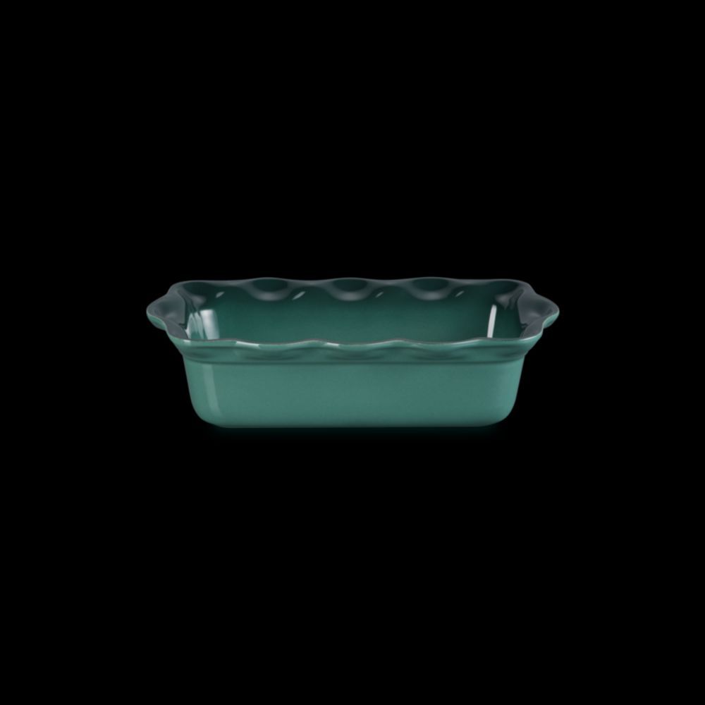 Le Creuset Heritage Fluted Loaf Pan, 1.1 qt., 9"W x 4-3/10"D x 2-7/10"H ...