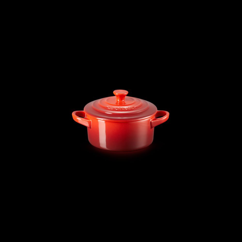 Le Creuset Mini Cocotte, round, 8 oz., includes matching lid, stoneware ...